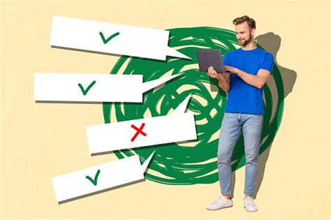 3d 사진 콜라주 템플릿 트렌드 웹 사이트의 삽화 연설 미디어 텍스트 상자 네트워크 젊은 사람 스탠드 보류 노트북 유형 선택