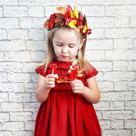 У вас еще нет 🍁 Осеннего ободка А праздник в саду уже на носу 😰Тогда приходите к нам🏃‍♀️