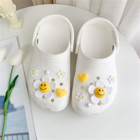 10pcs 데이지데이지 스마일꽃 클로그 신발파츠세트 에이블리