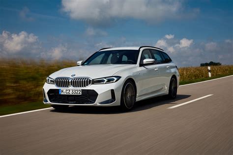 Bmw 320d Touring 2023 Reviews Complete Car
