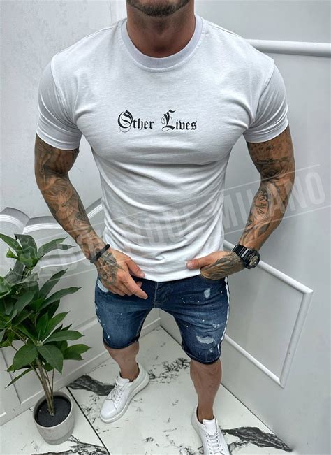 Мъжка зелена тениска с голяма картина на гърба T027 3 Boutique Milano