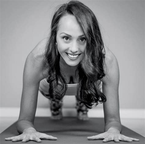 Dolphin Plank The Makara Adho Mukha Svanasana मकारः मुखात्मनाशः