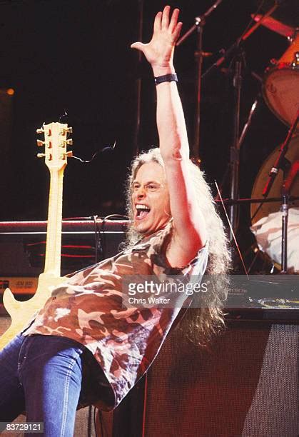 Ted Nugent File Photos And Premium High Res Pictures Getty Images