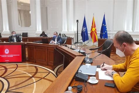 Седница на Главниот штаб за управување со кризи при ЦУК Civilmedia