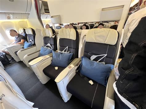 Review Air France Premium Economy Boeing 777 300er Bangkok Bkk Paris
