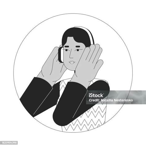헤드폰 중동 여자 흑인과 백인 2d 벡터 아바타 일러스트 2차 도형에 대한 스톡 벡터 아트 및 기타 이미지 2차 도형