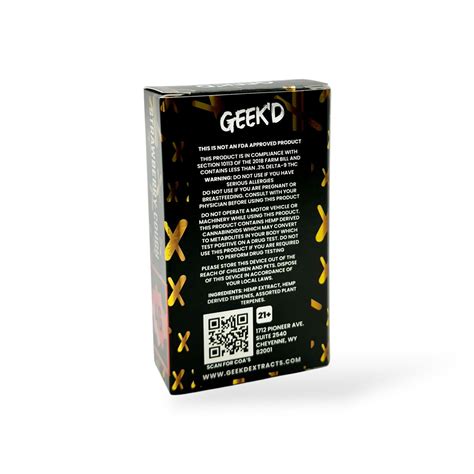 Geekd 24k Gold Disposable Vape Strawberry Cough Sativa 4g Geekd 24k Gold Disposable Vape Strawberry Cough Sativa 4g