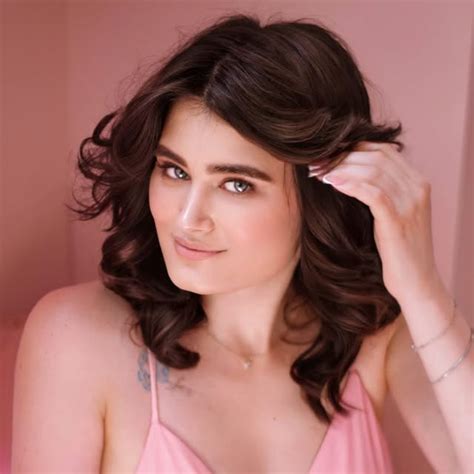 Вчора на парах з напрямків психотерапії вивчали гештальт вкотре пересвідчилась що піду