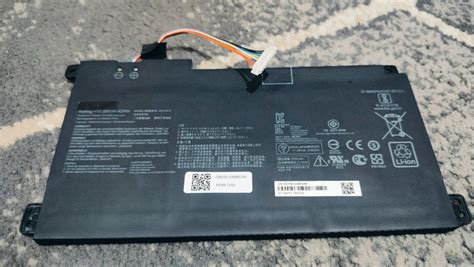 Battery Asus E M E Ma Elektronik Bagian Komputer Aksesoris Di Carousell