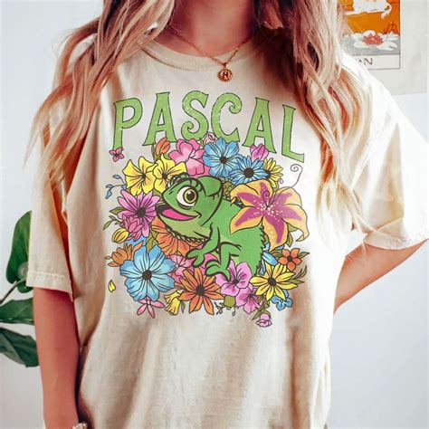 Retro Disney Tangled Pascal Floral Rapunzel Shirt The Magic Kingdom T