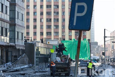 ФОТО Гал түймэрт өртсөн нийтийн эзэмшлийн талбай болон объектуудыг цэвэрлэж байна