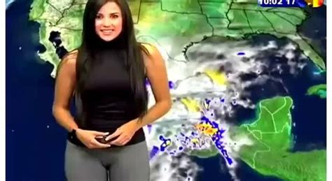 Weather Presenter Susana Almeidas Camel Toe Goes Viral After Imgur Post