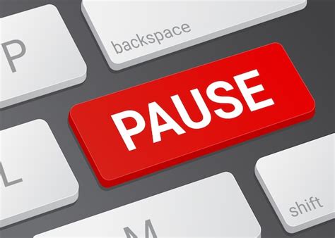 Premium Vector Closeup Of The Pause Button On A Realistic White Modern Keyboard Illustration