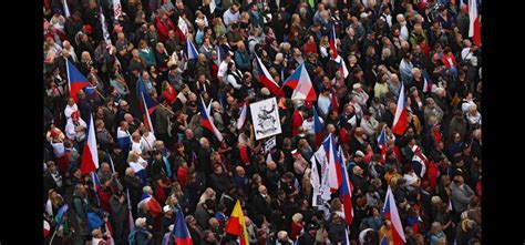 Prague Morning В Чехии призвали к отставке правительства и диалогу с