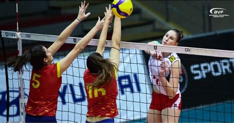 Националките до 18 г драматично паднаха от Испания в София