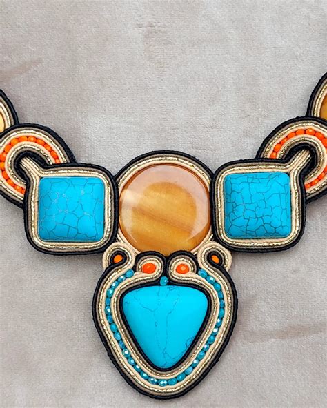 Dia Feliz ბედნიერი დღე Added A Dia Feliz ბედნიერი დღე