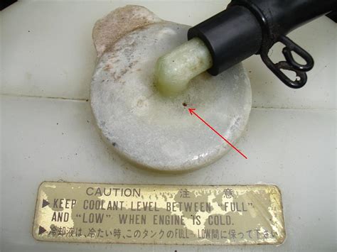 Cleaned My Coolant Overflow Tank IH8MUD Forum