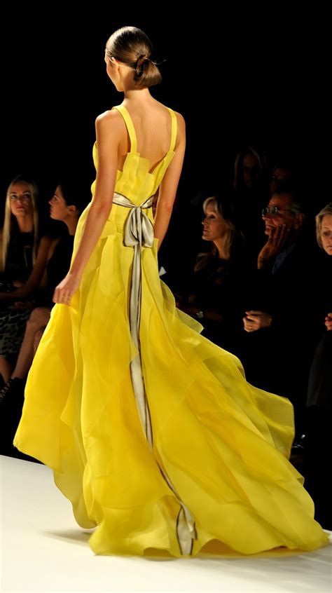 France Wants To Ban Extremely Thin Models