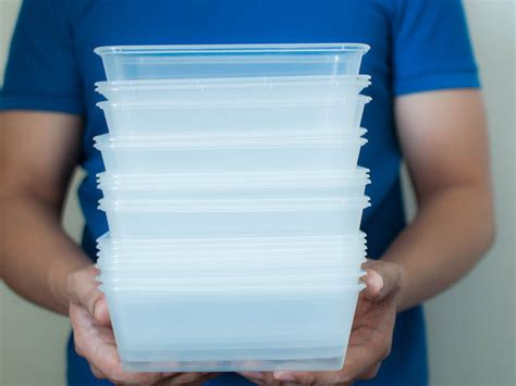 Reusing Plastic Containers In Fashion