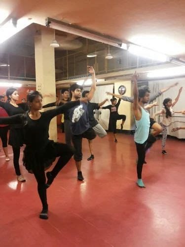 Contemporary Dance Class At ₹ 1200batch In Kolkata Id 8098838855