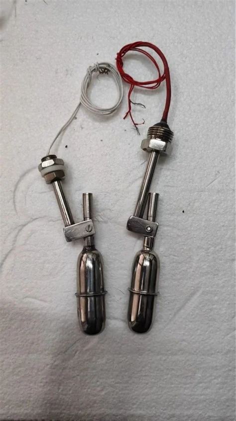 Stainless Steel Float Switches Top Mount At ₹ 250 In Vadodara Id