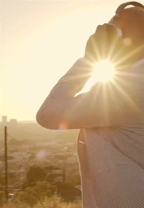 Intel Core M Launch Big Monocle