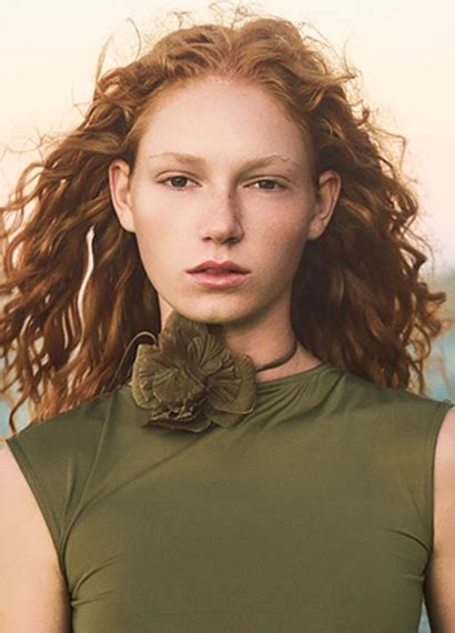 Natasha The Lotus Management株式会社ロータス｜fashion Model Agency In Tokyo