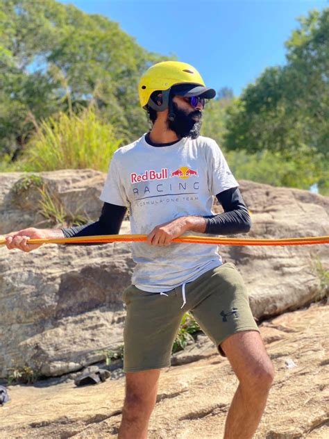 I Love Kurunegala කැමතිම කෑම කඩේ කමෙන්ට් කරන්න පින්තුර වල තියන තැන් අඳුරගන්න බලන්න