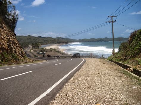 Angga Sobbisco Pantai Soge Pacitan
