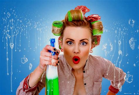 Д р Стефан Митроев Пластичен хирург Не знаех че очарователната половинка и звезда в