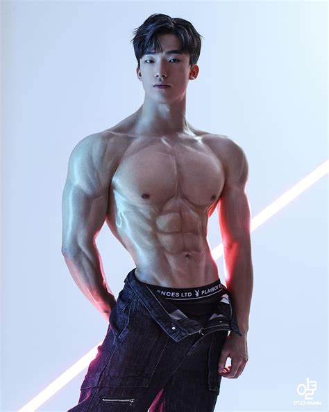 Korea Muscle Men Koreamusclemen • Instagram Photos And Videos