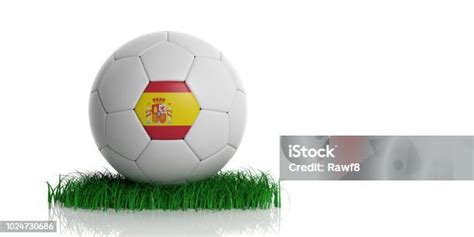 스페인 깃발 그리고 축구 흰색 배경입니다 3 차원 일러스트 레이 션 3차원 형태에 대한 스톡 사진 및 기타 이미지 3차원 형태 Championship 가죽 Istock