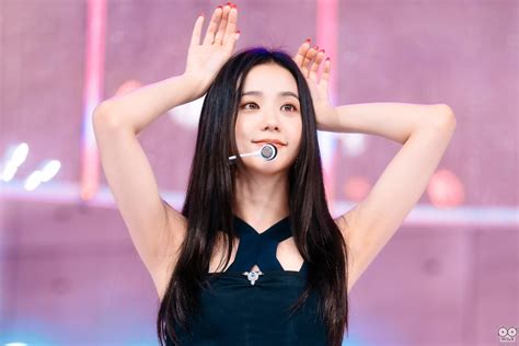 Jisoo Comeback BLACKPINK 지수 Shut Down
