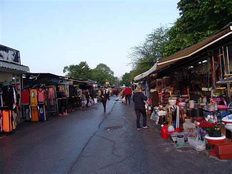 Затварят пазарите в Димитровград заради болестта