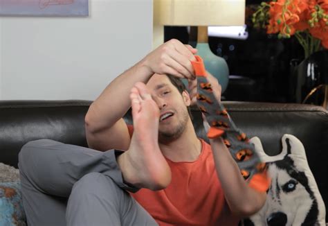 Mikhail Varshavskis Feet