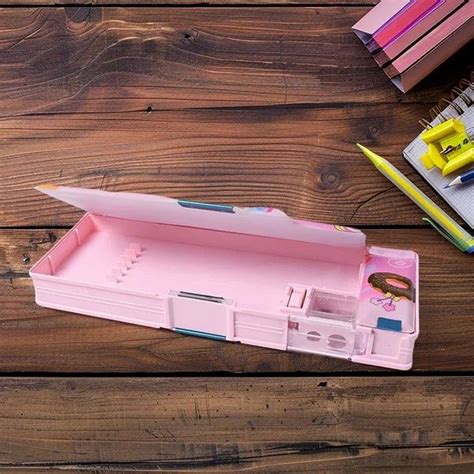 Multicolor Magnetic Multipurpose Compass Box With 2 Compartments At