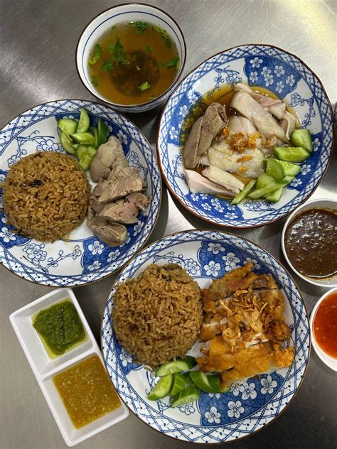 ข้าวมันไก่สิงคโปร์ ร้าน ตั๋นโบ ข้าวมันไก่เยาวราช สาขาสุทธิสาร ตั๋นโบ ข้าวมันไก่เยาวราช สาขา