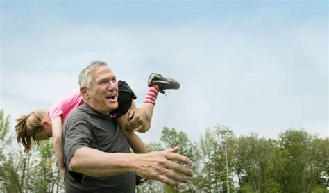 Simon Clow On Linkedin Aegon Has Just Published Its 2017 Review Its