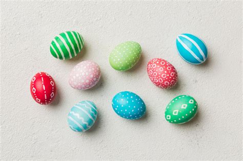 휴일 준비 컬러 배경에 여러 가지 색상 부활절 달걀 파스텔 색상 부활절 달걀 복사 공간이 있는 휴일 컨셉 4월에 대한 스톡 사진 및 기타 이미지 Istock