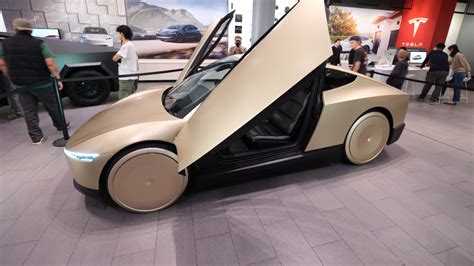 Teslas Robotaxi Growth Continues But Challenges Remain