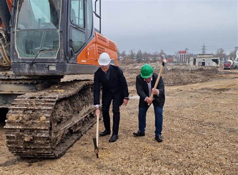 Първа копка на „Ритейл парк Добрич“ Регионална телевизия Добрич телевизията на Добруджа