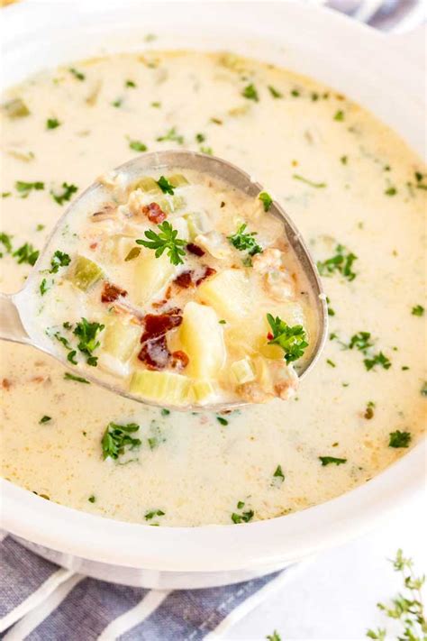 Best Homemade New England Clam Chowder Recipe Lemon Blossoms