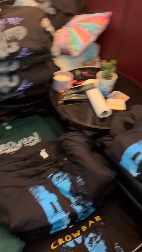 Robin Windstein Robinwindstein • Instagram Photos And Videos