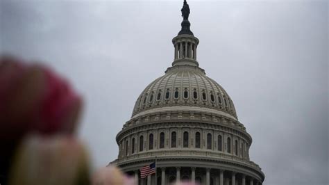 Конкуренція з позиції сили з Китаєм Сенат США схвалив законопроект про зміцнення позицій США