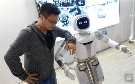 Ubtechs Updated Walker Robot Does Yoga And Pours Drinks Engadget