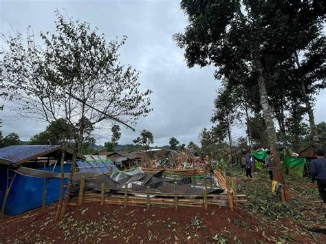 ဖယ်ခုံစစ်ရှောင်စခန်း စစ်ကောင်စီမှ လေကြောင်းဗုံးကြဲ ၈ ဦးသေဆုံး သျှမ်းသံတော်ဆင့်