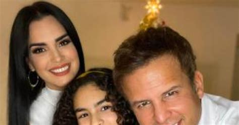 Scarlet Ortiz Y Yul Bürkle Están Saltando En Una Pata Por El Talento De Su Hija