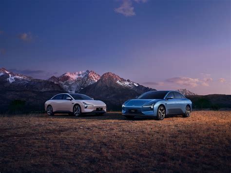 Xiaopeng Mona Mo3 Behance