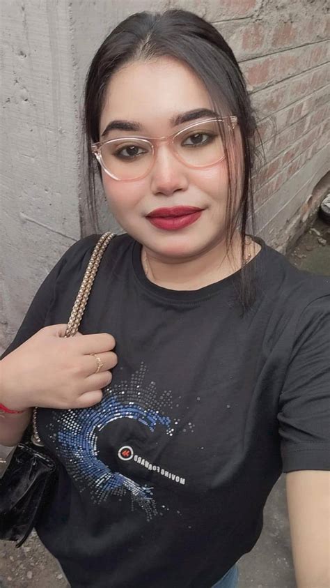 Papiya Ghosh Papiya Ghosh Added A New Photo