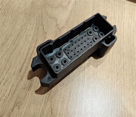 29pin Housing 35a Network Modular Ups Network Rectifier Ac Power Connector For Emerson Module